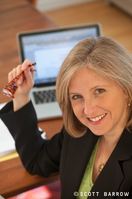 Donna Fenn, Author. - The Scott Barrow Gallery and Image Archive